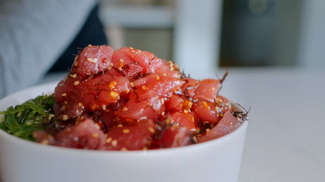 Watch Annasea Frozen Limu Ahi Tuna Poke Kit on Amazon Live