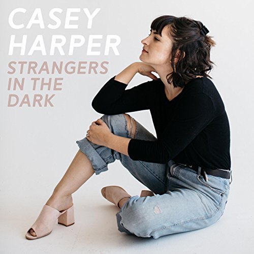 Écouter Strangers in the Dark de Casey Harper sur Amazon Music Unlimited