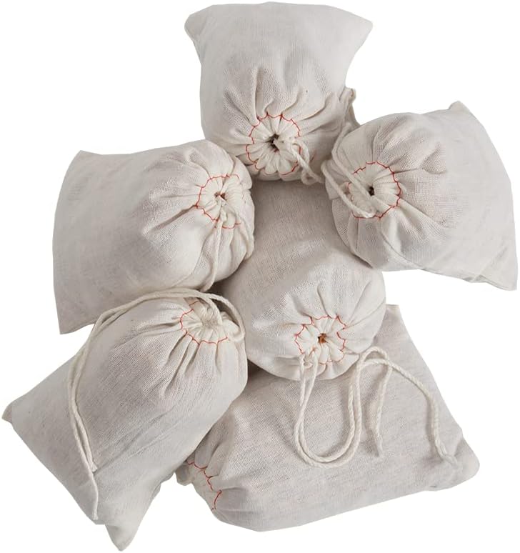 Amazon.com: Cedar Essence Aromatic Cedar Sachet Shoe Fresheners 2.5" x ...