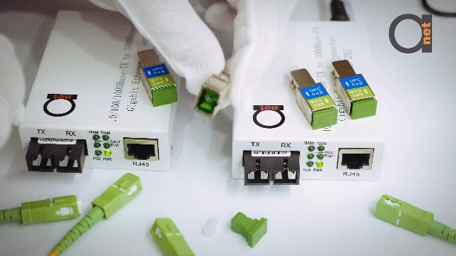 Watch SC APC to SC UPC product presentation on Amazon Live