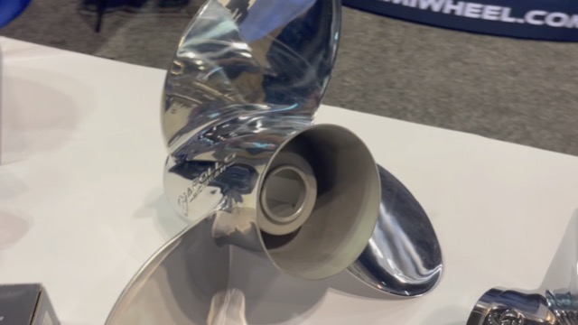 Watch Review of the Michigan Wheel Apollo Propellers on Amazon Live