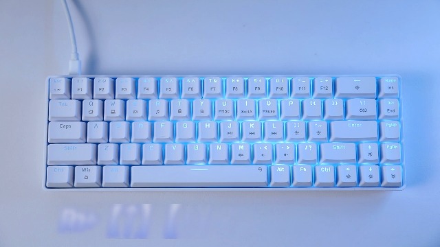 Watch T68SE 60 Percent Keyboard Wired White Gaming Keyboard on Amazon Live