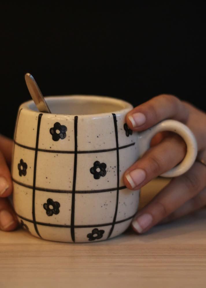 Buy WEAVING HOMES Store Floral Chequered Cuddle Mug 230 ML (Set of 1 ...