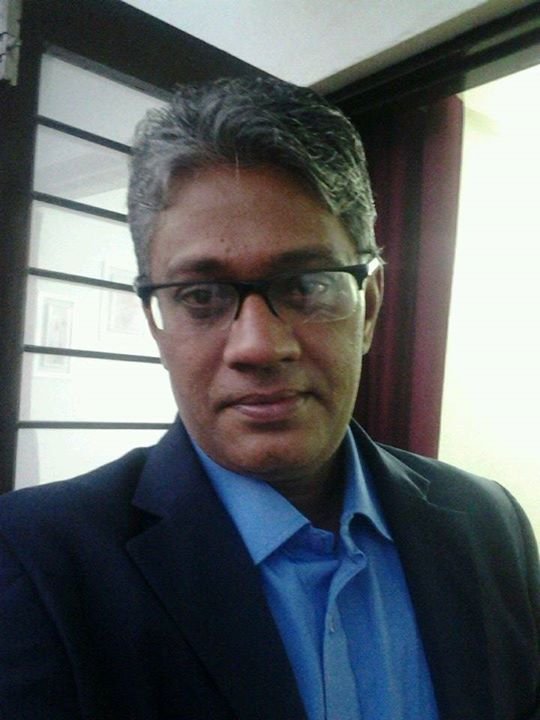 Amazon.com: ANIRUDH DHODAPKAR: books, biography, latest update