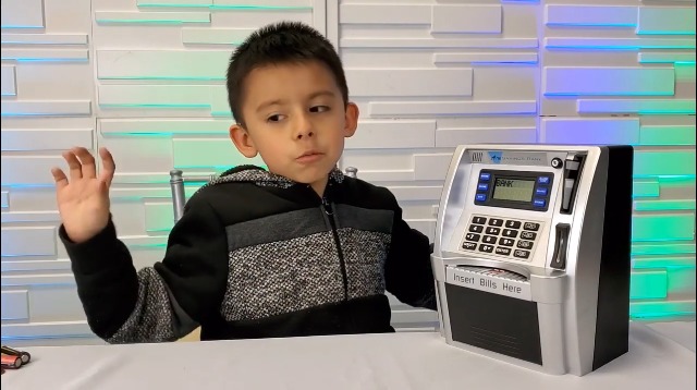 Watch How to operatte the Fishboy ATM Savings Bank Machine on Amazon Live