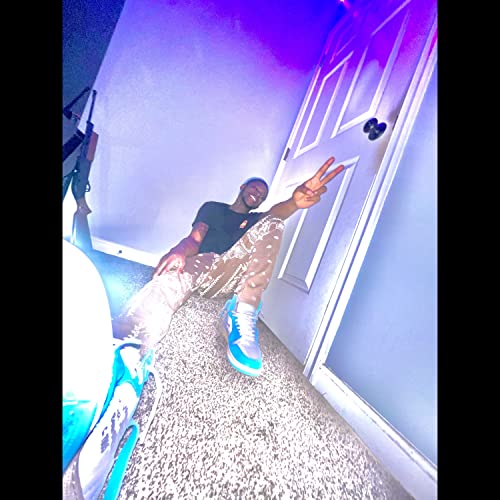 Écouter Fresh Kickz par TrapperThai sur Amazon Music Unlimited