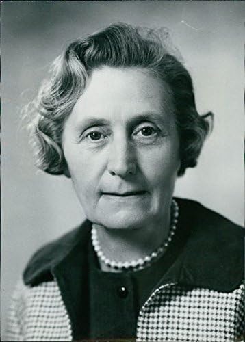 Amazon.com: Vintage photo of Portrait of Mrs. Joyce butler. : Home ...