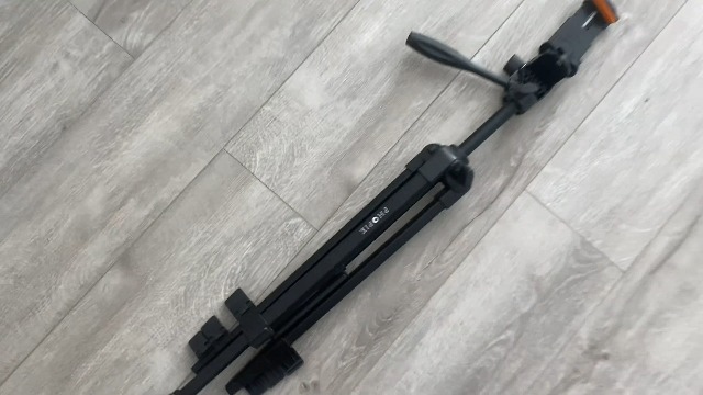 Watch PhoPik Aluminum Tripod Review on Amazon Live