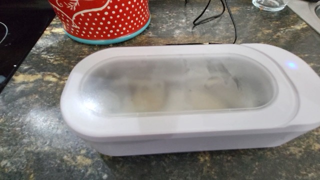 Watch How to Clean Glasses with Ultrasonic Cleaner on Amazon Live