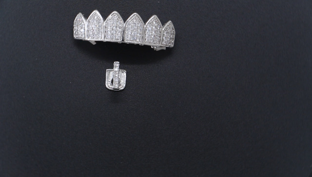 O Block Chain Aazon.co: LuReen Gold Silver Pave Full CZ Grillz 8 Teeth ...