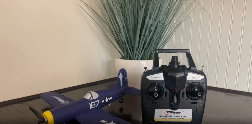 Watch Top Race Rc Plane 4 Channel Remote Control Airplane on Amazon Live