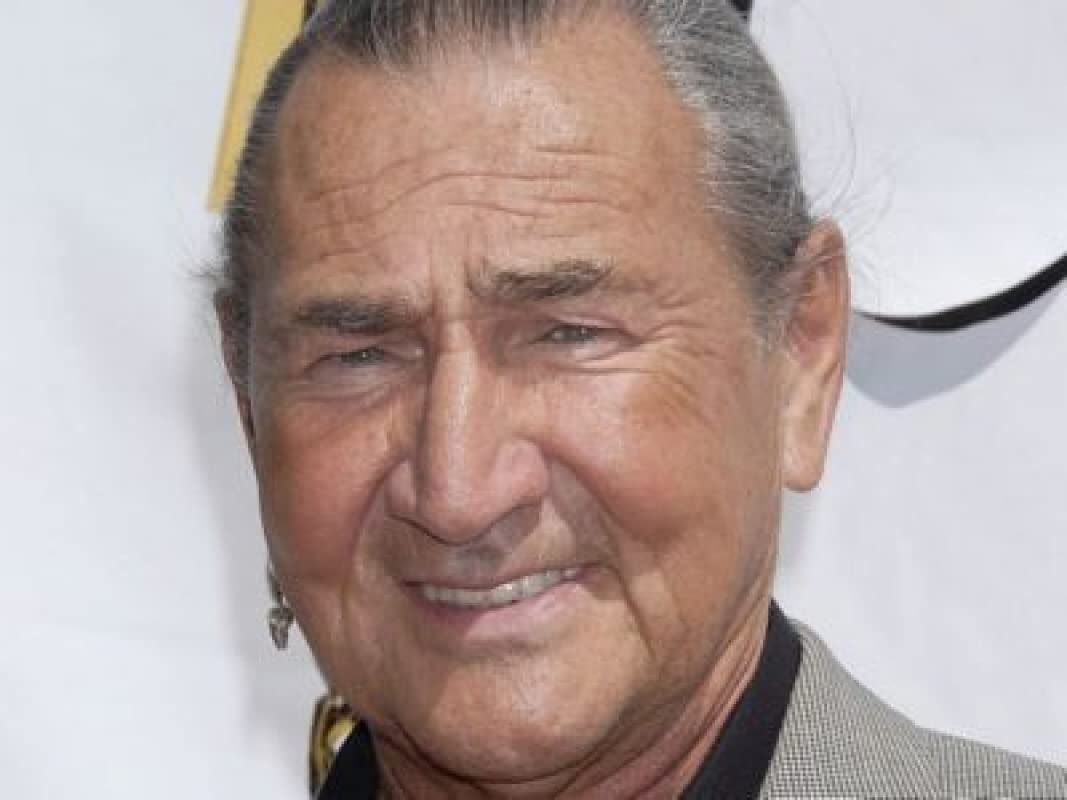 August Schellenberg Wife