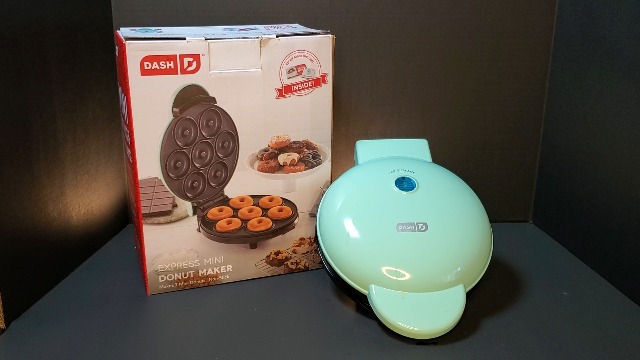 Watch Amazing Mini Donuts! Love This! on Amazon Live