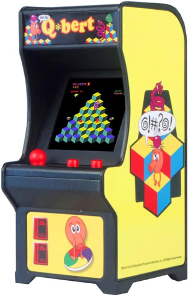 Amazon.co.jp: Tiny Arcade Qbert : Toys & Games