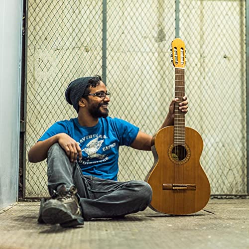 Play Snow Globe by Vijay Mohan on Amazon Music