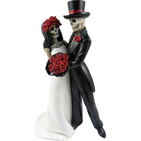 Amazon.com: CeFurisy Romantic Skeleton Couple Halloween Spooky Skeleton ...