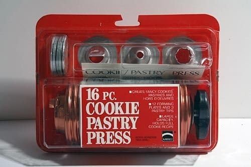 Amazon.com: 16 pc MIRRO COOKIE PRESS SET in Red Box: Home & Kitchen