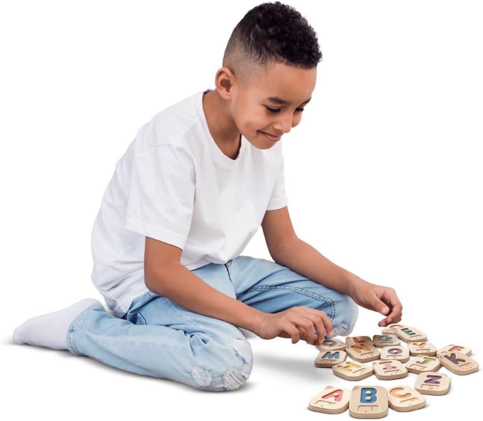 Amazon.com: PlanToys Braille Alphabet A-Z Braille-Reading Alphabet ...