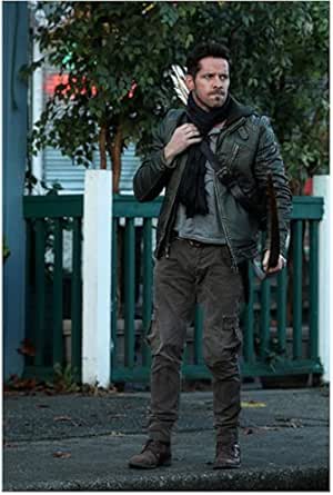 Once Upon a Time Sean Maguire as Robin Hood carrying his arrows 8 x 10 ...
