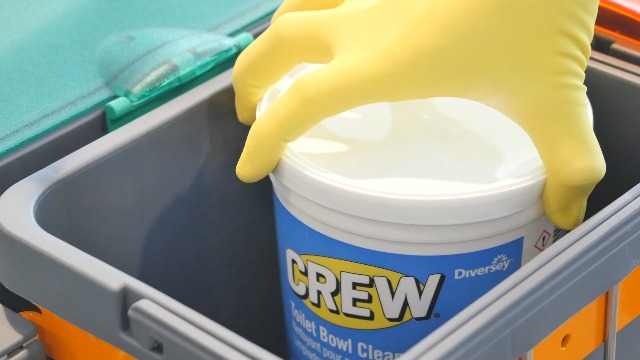 Watch Crew EasyPaks Toilet Bowl Cleaner on Amazon Live