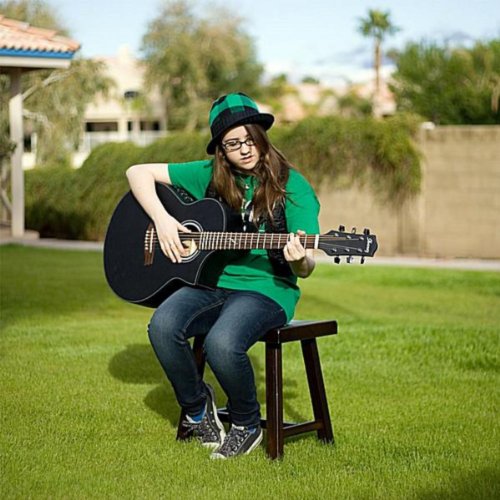 Amazon.com: Box - Single : Molly Kigin: Digital Music