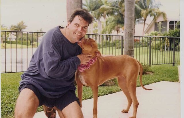 Amazon.com: Layla the Ridgeless Rhodesian Ridgeback: 9780615371535 ...