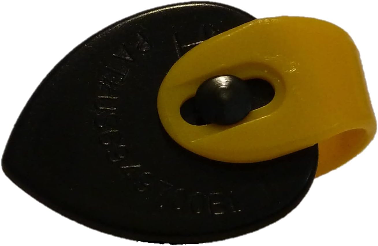 Amazon.com: Fred Kelly Picks D7FF-M-3 Delrin Freedom Finger Pick Medium ...