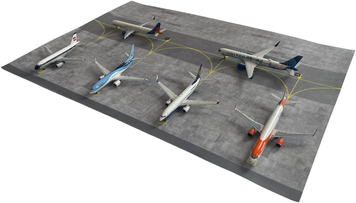 AeroClix Diorama Airport Paper Mat for Aircraft Model Planes in 1/400 ...