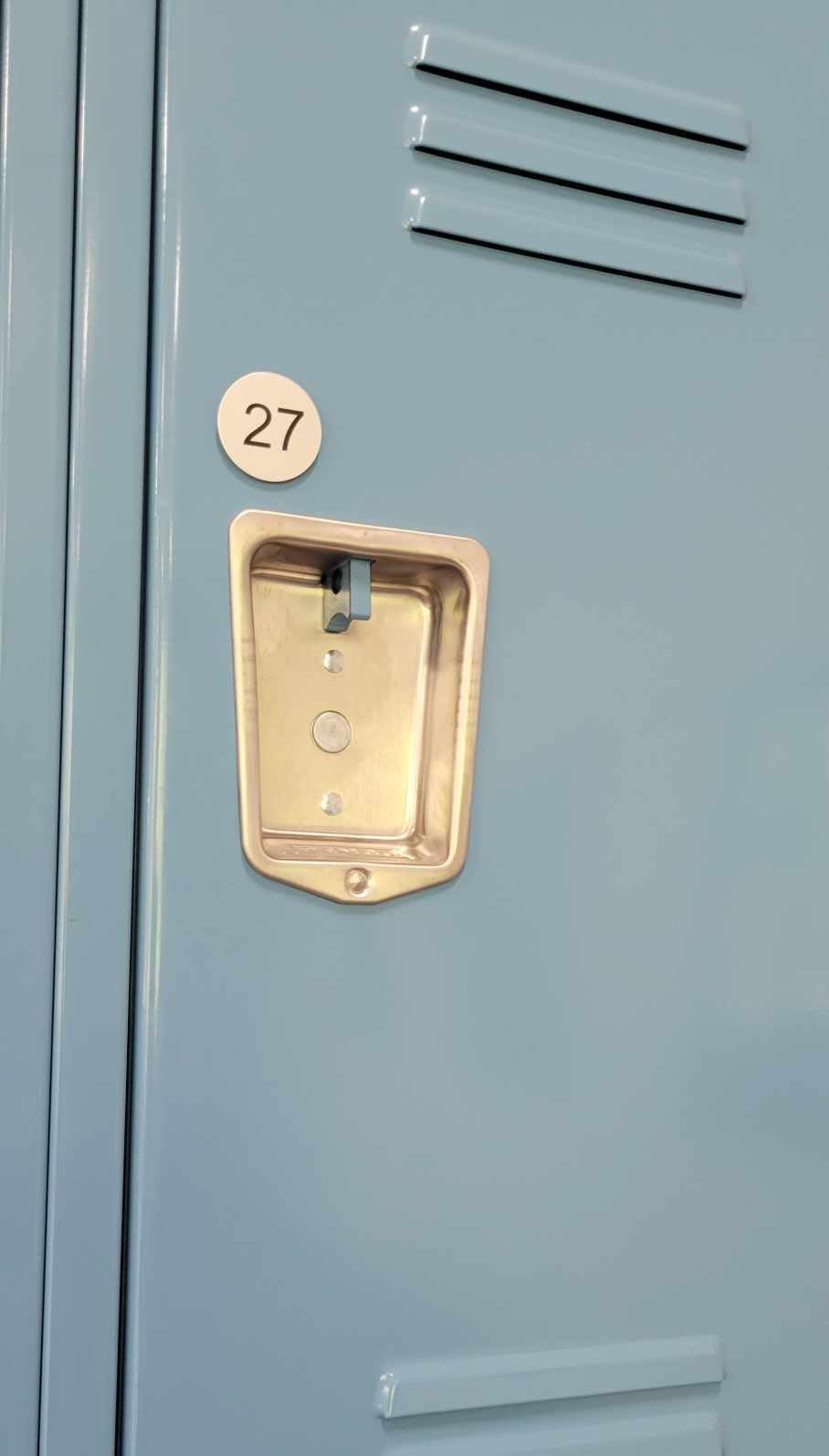 Snapklik.com : 1-1/2 Inch Aluminum Numbered Locker Tags