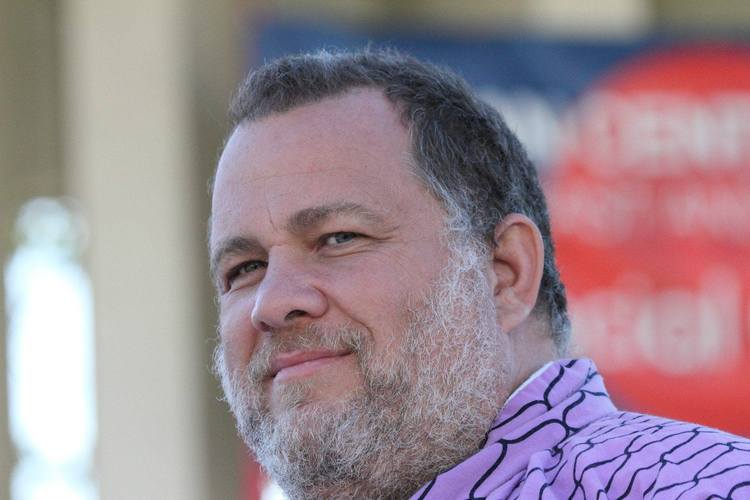 Amazon.com: Kelly Gneiting: books, biography, latest update