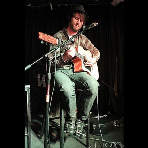 Amazon.com: A Little Bit of Heartache : Michael Hickling: Digital Music