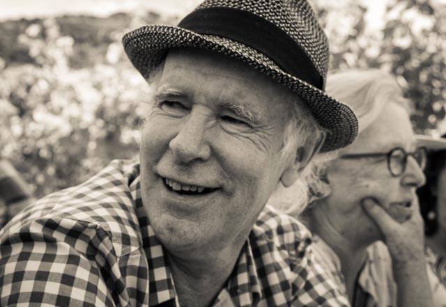 Amazon.co.uk: Mike Riddell: books, biography, latest update