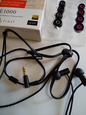 Amazon.co.jp: final E1000 カナル型 イヤホン (ブラック) FI-E1DPLBL : 家電＆カメラ