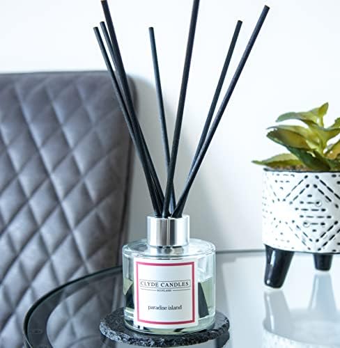 Oakmoss & Cedarwood Reed Diffuser - Clyde Candles Diffuser Oil with a ...