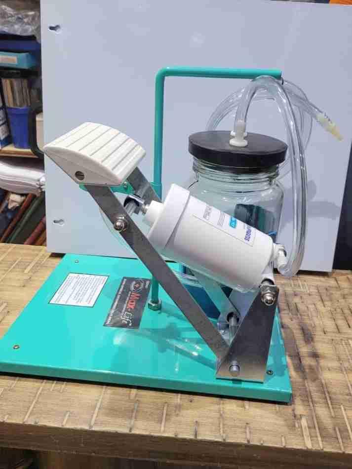 Flowmex foot operated suction machine ideol fro patient manual work ...