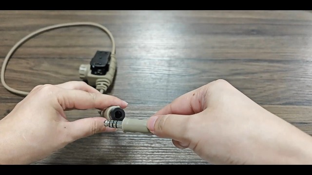 Watch Hearangel U94 PTT Kenwood 2 Pin & U-174 Military to Civilian on ...