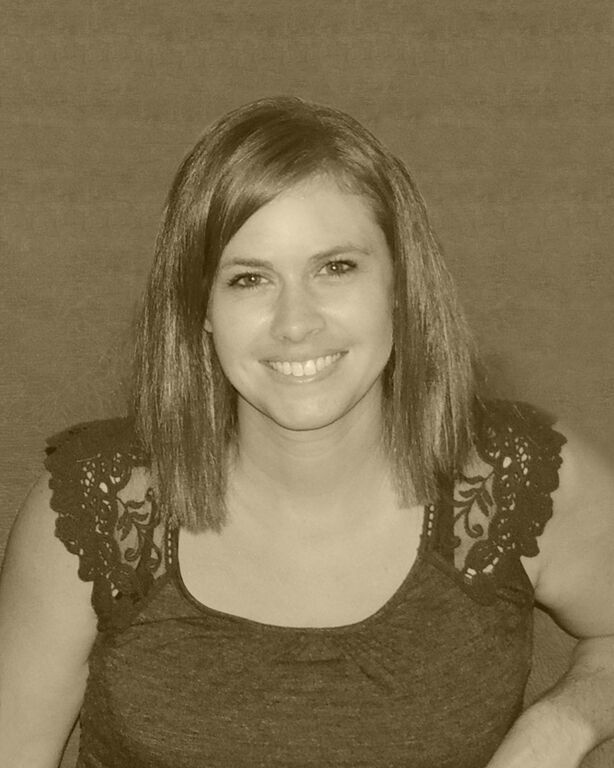 Amazon.com: Jessica Holt: books, biography, latest update