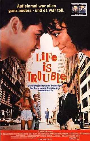 Life is Trouble [VHS]: Amazon.de: Lauren Vélez: Lisette Linares, Jon ...