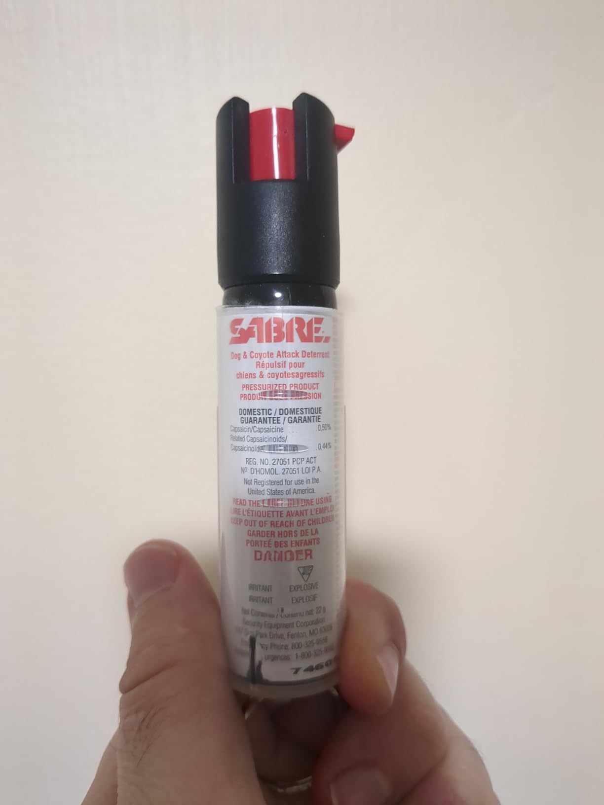 SABRE Protector 22-Gram Dog Spray with Key Ring, 14 Second Total Spray ...
