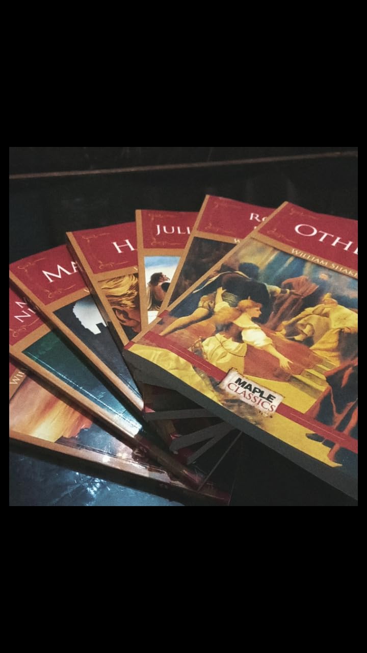 Buy William Shakespeare (Set of 7 Books) - Othello, Romeo and Juliet ...