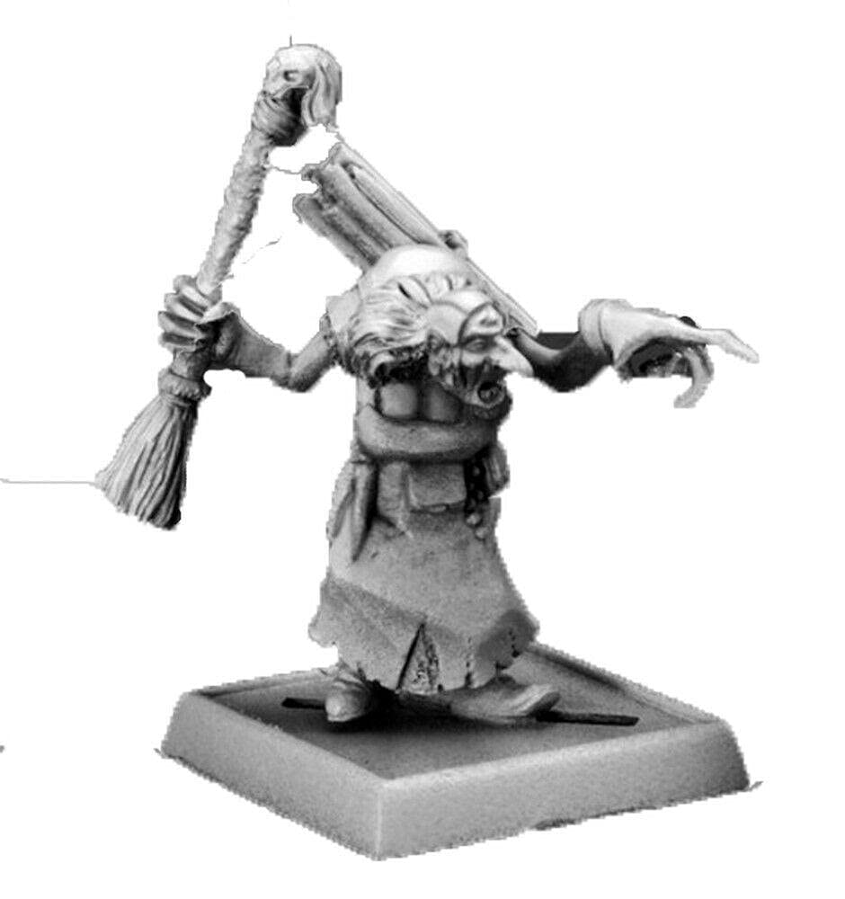 Amazon.com: Baba Yaga - Reaper Pathfinder 60077 : Toys & Games