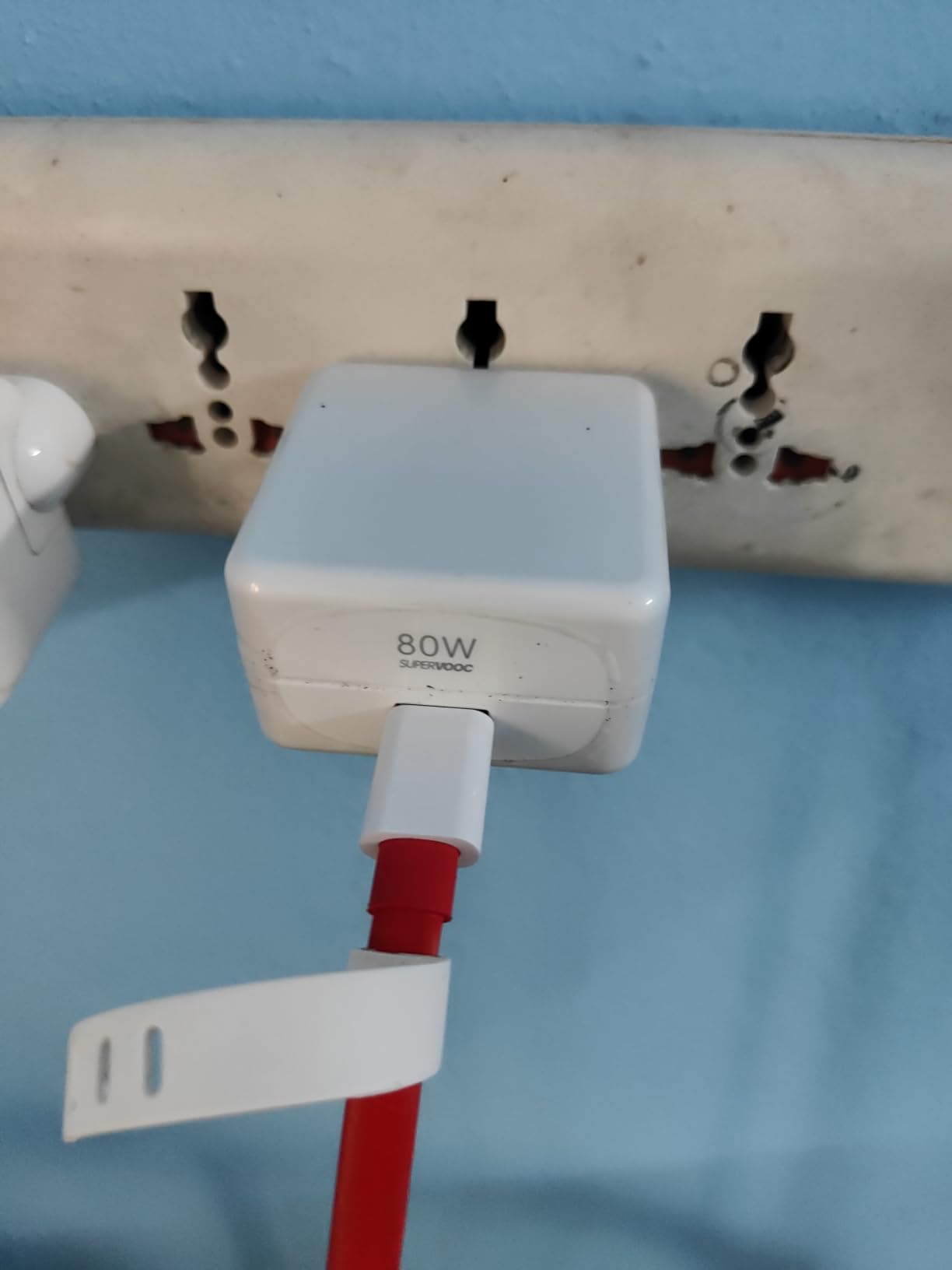 OnePlus SUPERVOOC 80W Power Adapter for Cellular Phones - White ...