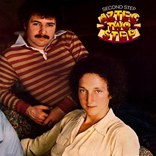Écouter Second Step de Aztec Two-Step sur Amazon Music