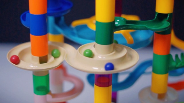 Watch Maxtronic Marble Run on Amazon Live