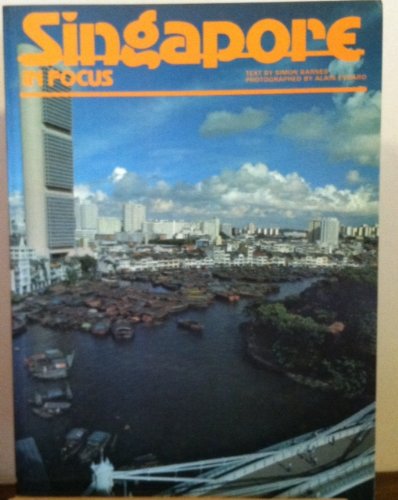 Singapore in Focus: Simon Barnes: 9789627031116: Amazon.com: Books