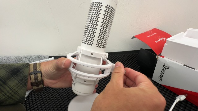 Watch WHITE Microphone? ﹙Unboxing and Quality Check...﹚ on Amazon Live