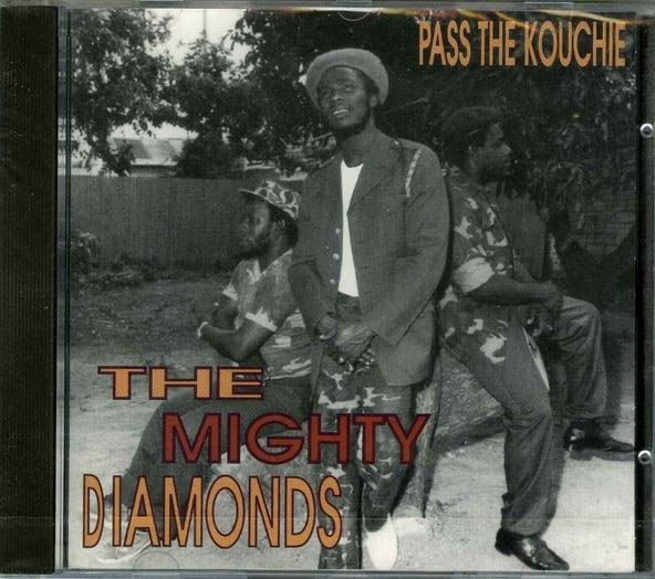 Pass the Kouchie: Mighty Diamonds, the: Amazon.in: Music}