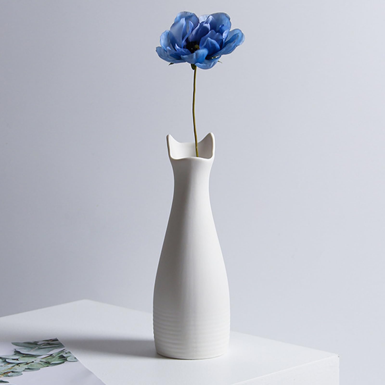 Amazon.com: FOWSEEK 9" Cat Ceramic Vase, Cute Flower Vase Modern Art ...