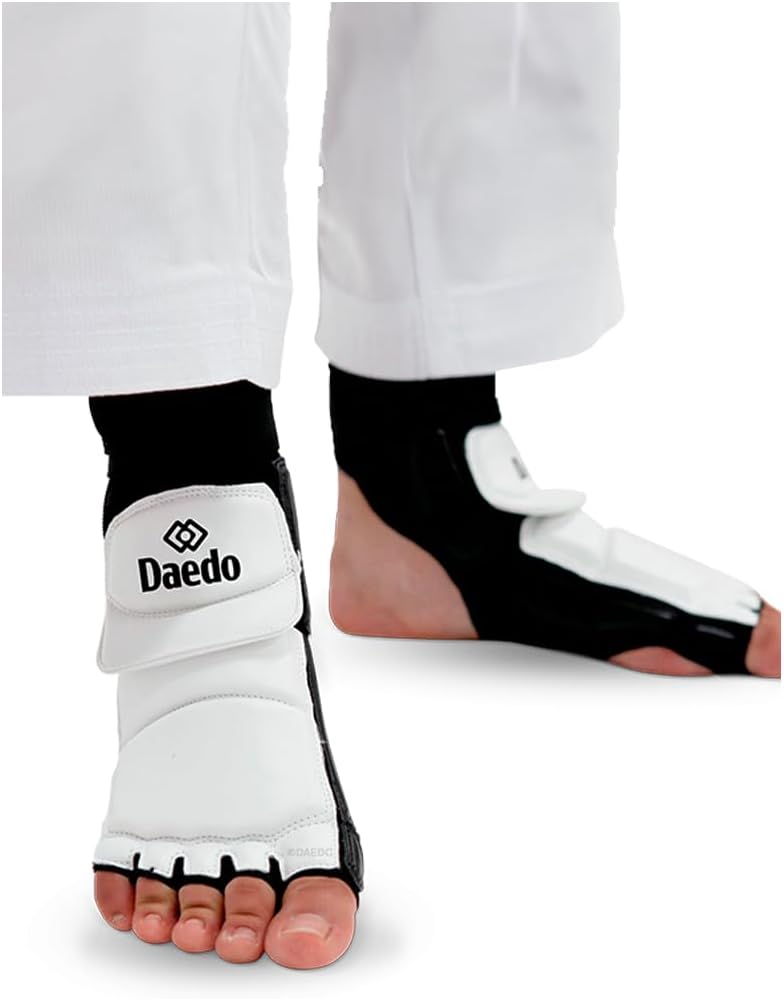 DAEDO Taekwondo Foot Protector, WT Standard Sizes, Nepal | Ubuy