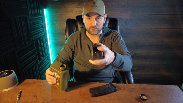 Watch Ludex Speedloader Review on Amazon Live